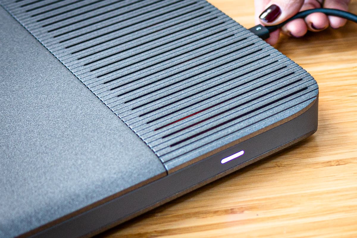 Identifying Hardware Status with LEDs – iodyne